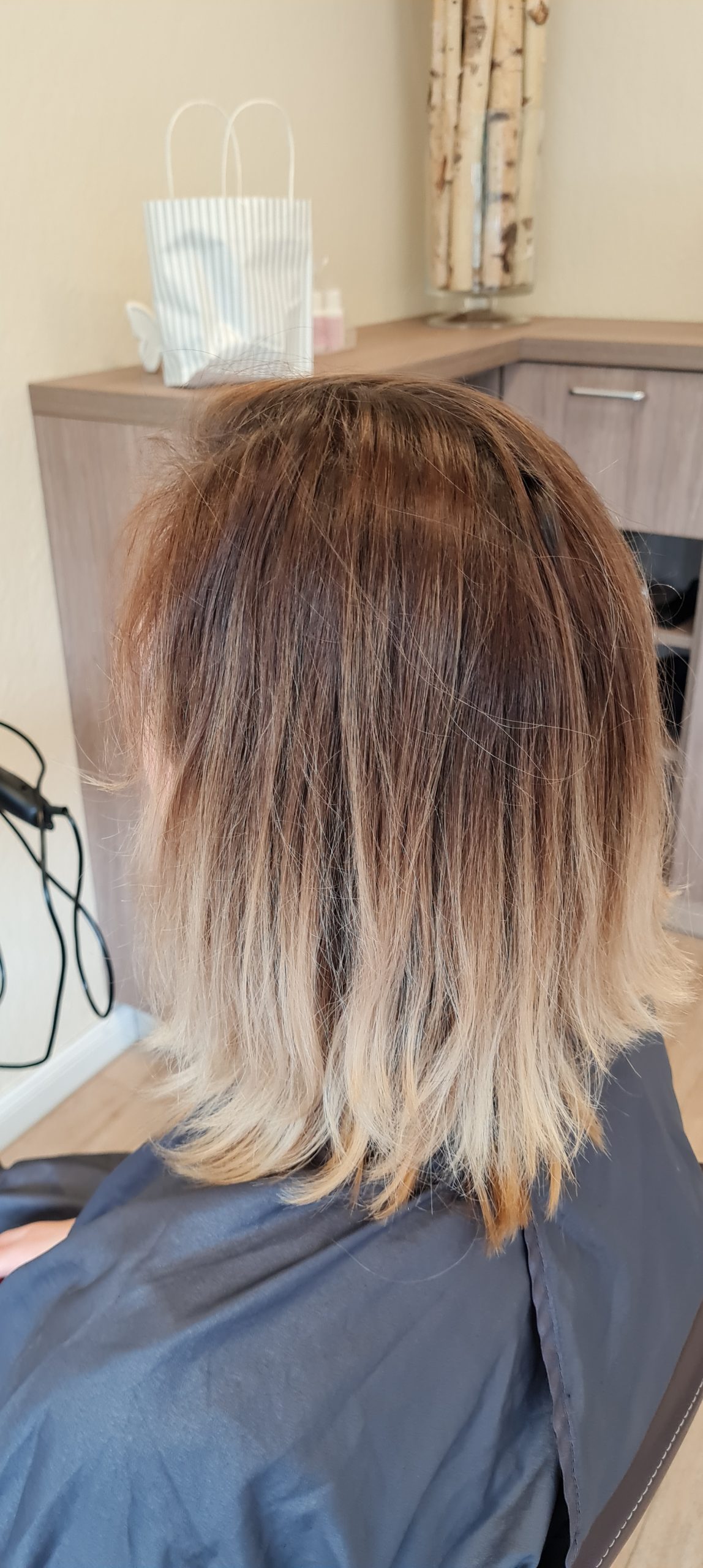 Was ist ein Calligraphy Cut? - Janas Haargarten - Friseur Leipzig